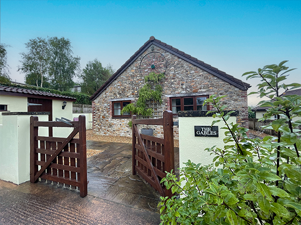 Primrose Farm Cottage In Devon – Experience Tranquility with endless ...